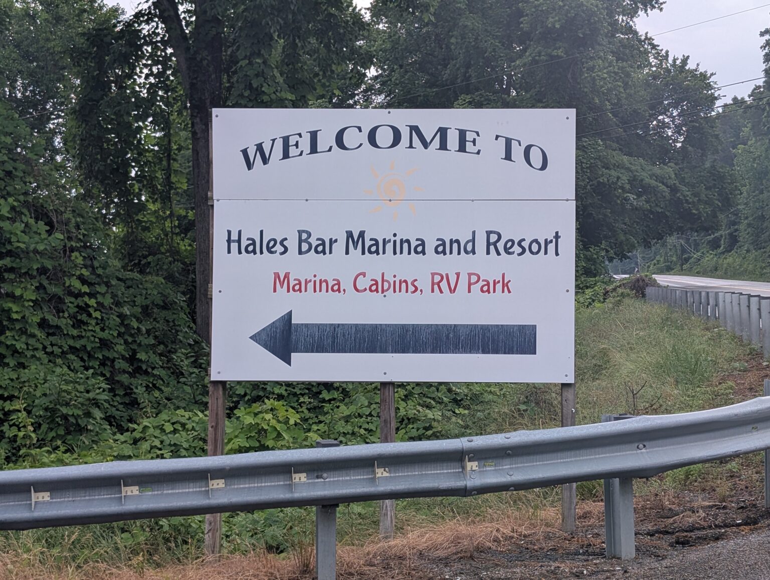 Boat rentals, history, and floating cabins at Hales Bar Marina & Resort ...